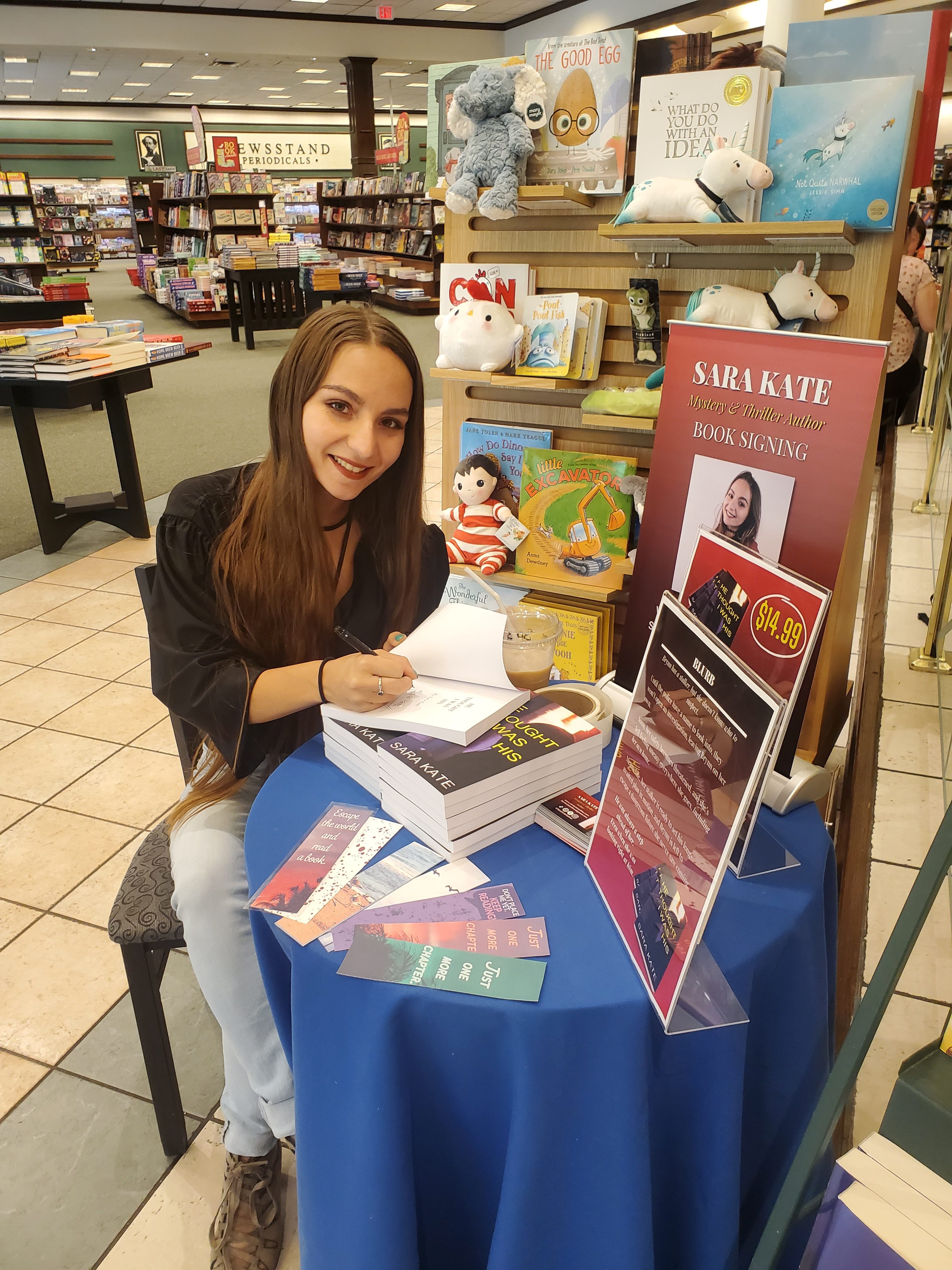 About Sara Kate – SARA KATE AUTHOR